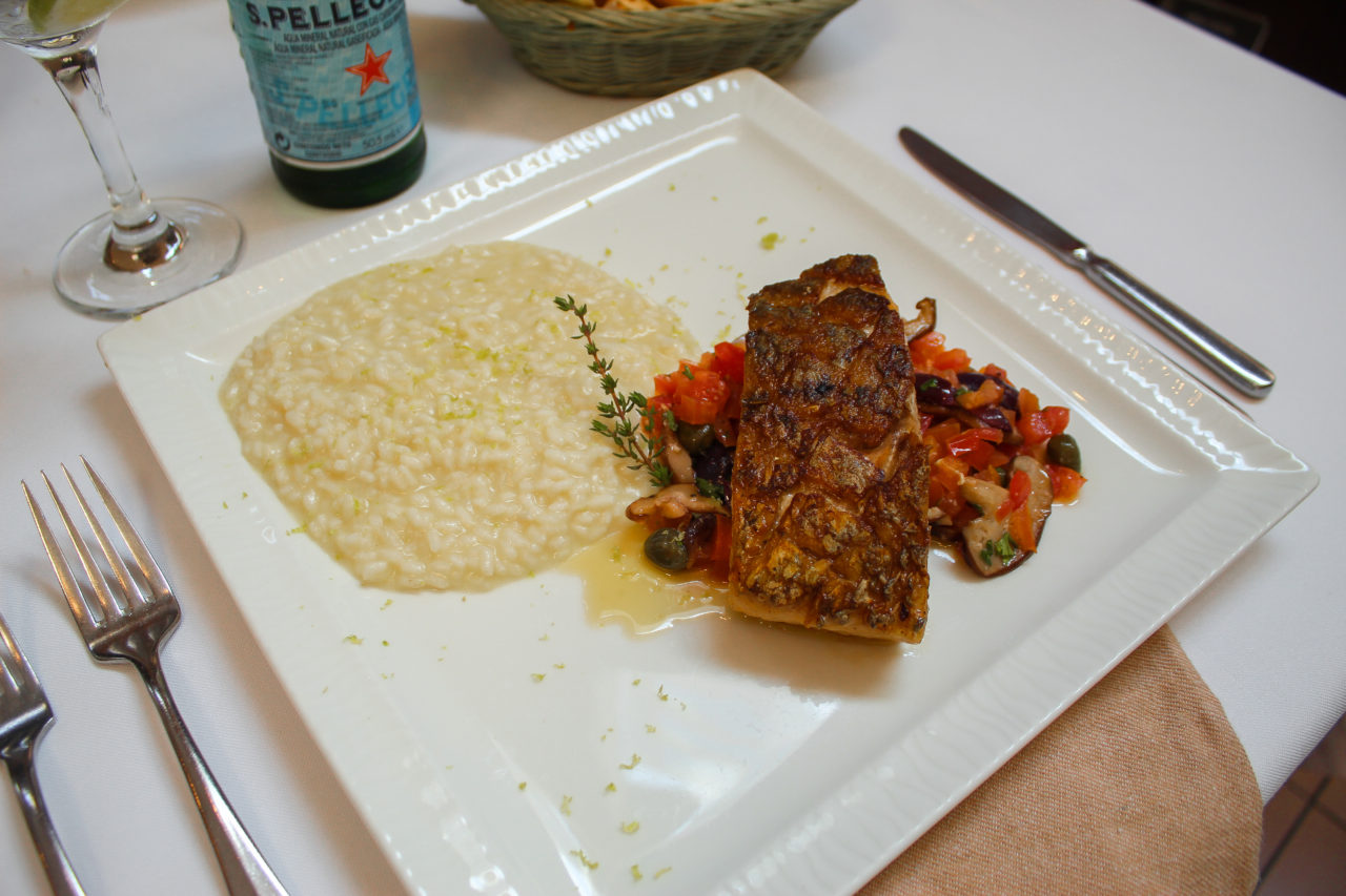 Chef Cristina Róseo, do Bellini Ristorante, ensina a preparar um Robalo ...